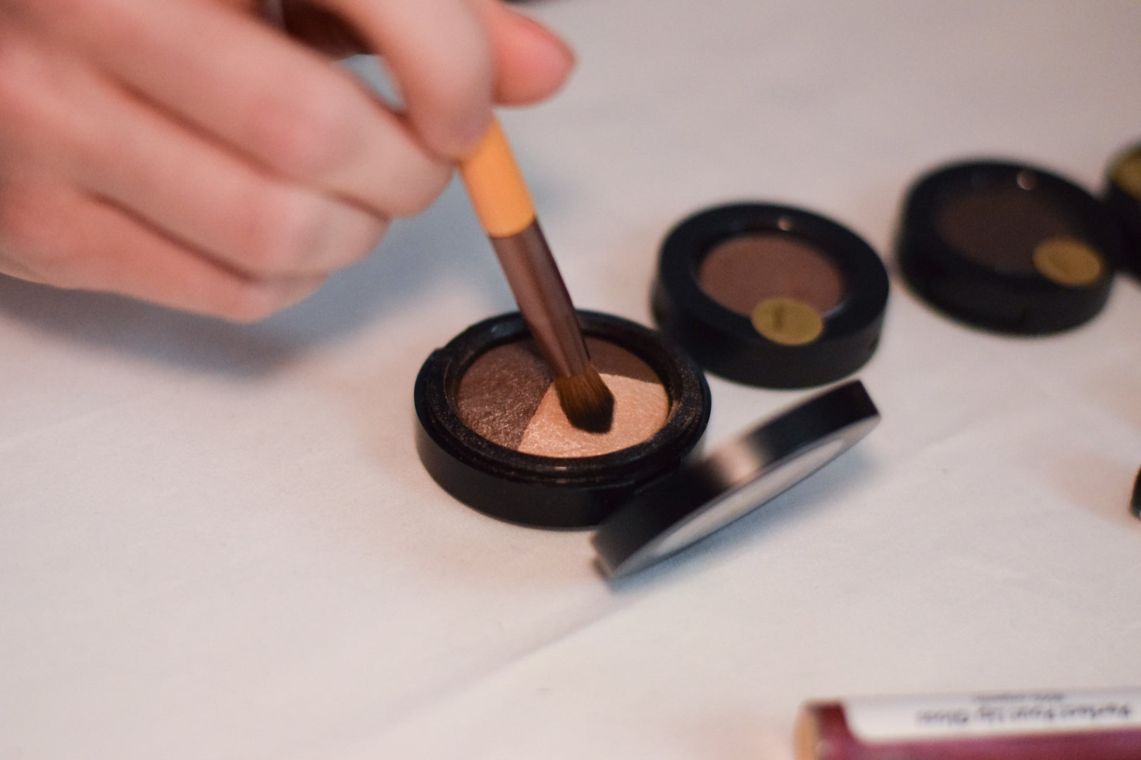 How to Avoid Bacteria-Filled Makeup – Clean Beauty by Joy